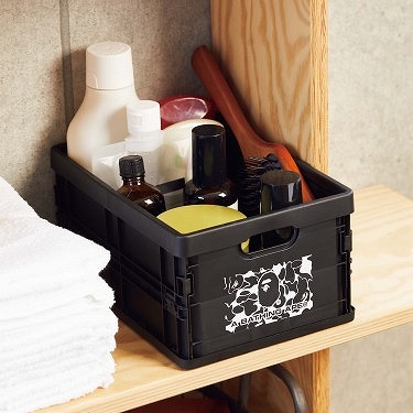 Books Kinokuniya: smart（スマート）A BATHING APE Bape Stackable Plastic ...